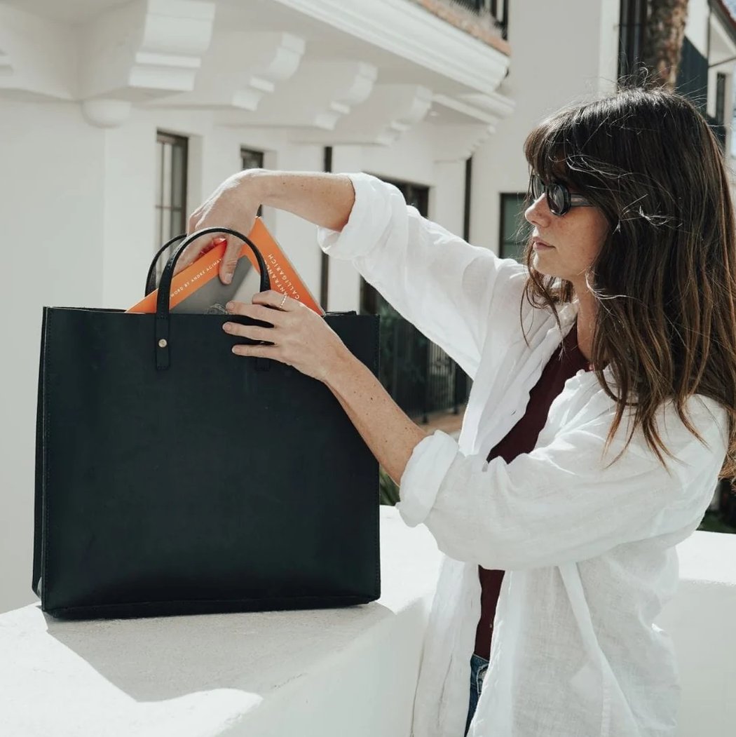 Parker Clay - Handcrafted Leather Goods Made in Ethiopia